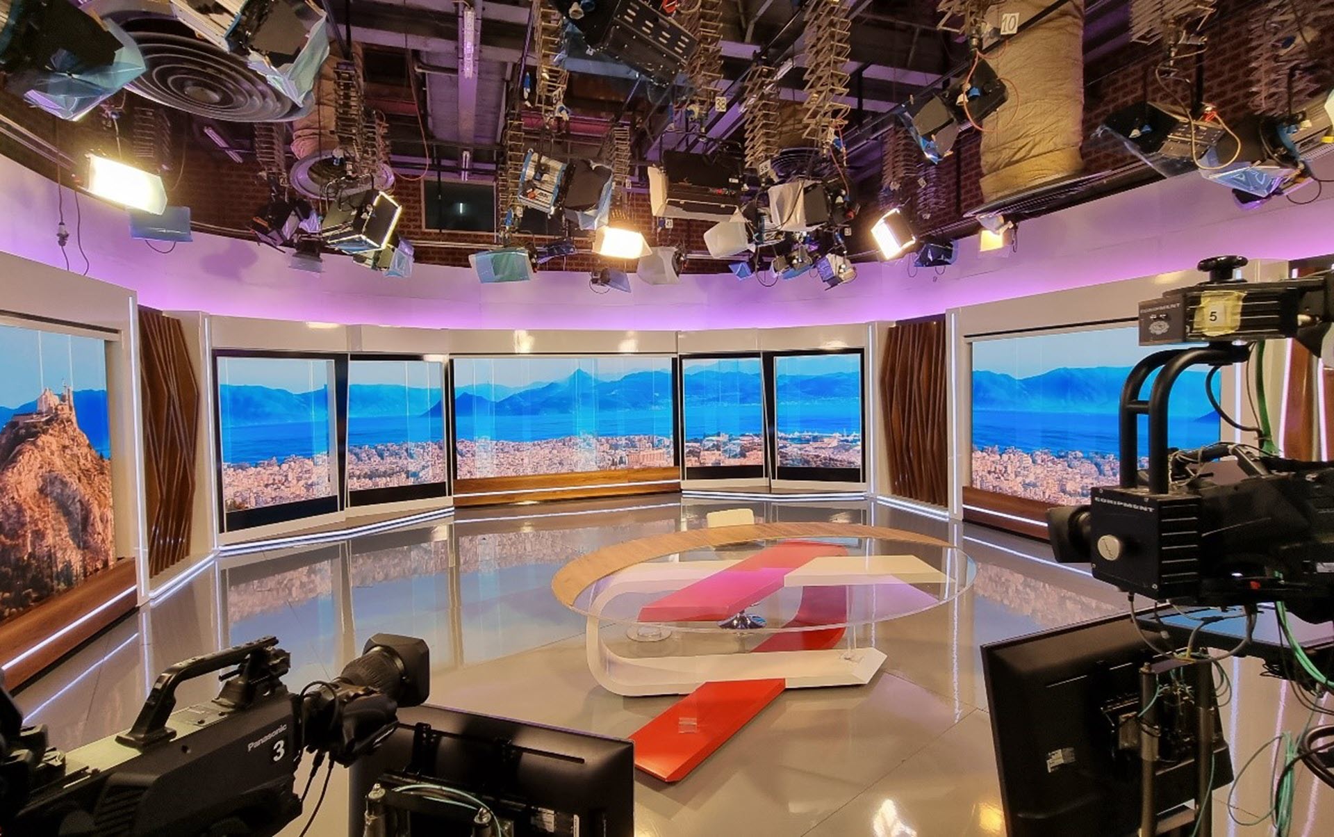 Η Samsung Electronics Hellas με τo Bon Studio S.A. εξοπλίζει με προηγμένες λύσεις ψηφιακής ...