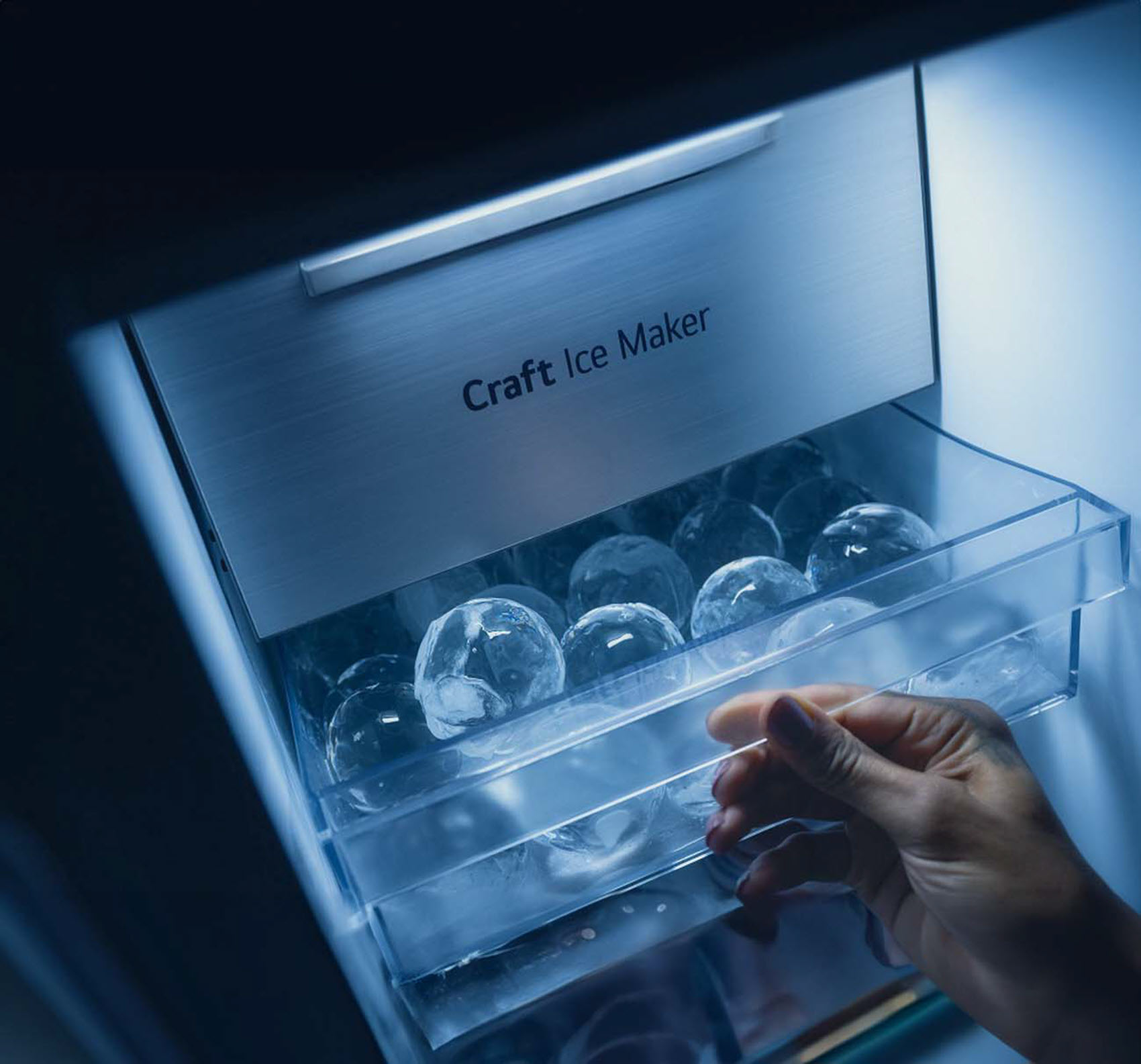 Μοναδικά cocktails με την τεχνολογία Craft Ice της LG - Matrix Life